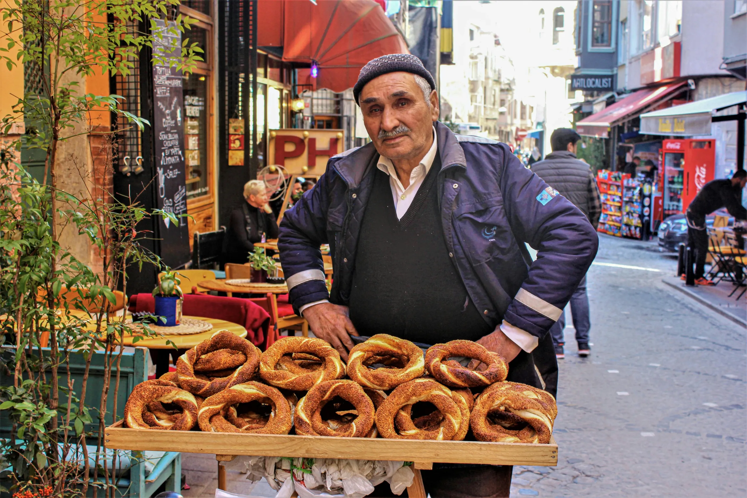 The Role of Street Food in Everyday Life in Turkey – Istanbul Kitchen